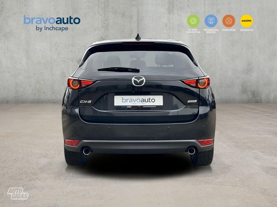 Melns Mazda CX-5 2019 Kauņa, ar dzinēja tilpumu 2.00 L un nobraukumu 124 tūkst. km par 19771 €, foto 5 vietnē AUTOMOTO.COM.LV