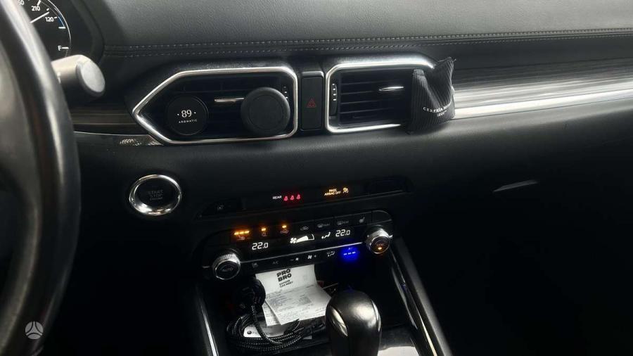 Melns Mazda CX-5 2019 Kauņa, ar dzinēja tilpumu 2.49 L un nobraukumu 65 tūkst. km par 19000 €, foto 6 vietnē AUTOMOTO.COM.LV