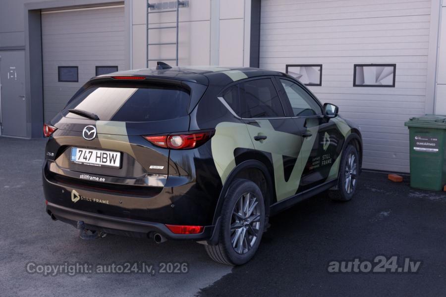 Melns Mazda CX-5 2020 Tallina, ar dzinēja tilpumu 2.50 L un nobraukumu 140 tūkst. km par 24000 €, foto 7 vietnē AUTOMOTO.COM.LV