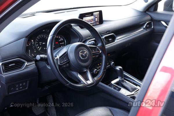Melns Mazda CX-5 2020 Tallina, ar dzinēja tilpumu 2.50 L un nobraukumu 140 tūkst. km par 24000 €, foto 10 vietnē AUTOMOTO.COM.LV