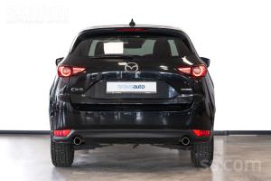 Melns Mazda CX-5 2020 Rīga, ar dzinēja tilpumu 2.00 L un nobraukumu 73 tūkst. km par 19990 €, foto 6 vietnē AUTOMOTO.COM.LV