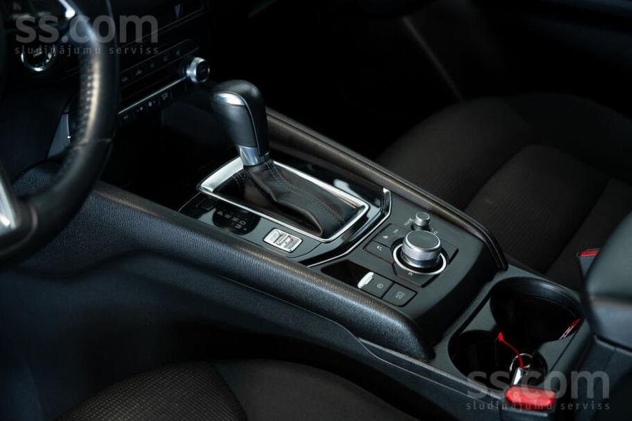Melns Mazda CX-5 2020 Rīga, ar dzinēja tilpumu 2.00 L un nobraukumu 73 tūkst. km par 19990 €, foto 11 vietnē AUTOMOTO.COM.LV