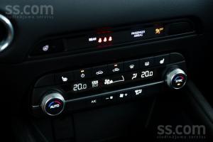 Melns Mazda CX-5 2020 Rīga, ar dzinēja tilpumu 2.00 L un nobraukumu 73 tūkst. km par 19990 €, foto 12 vietnē AUTOMOTO.COM.LV
