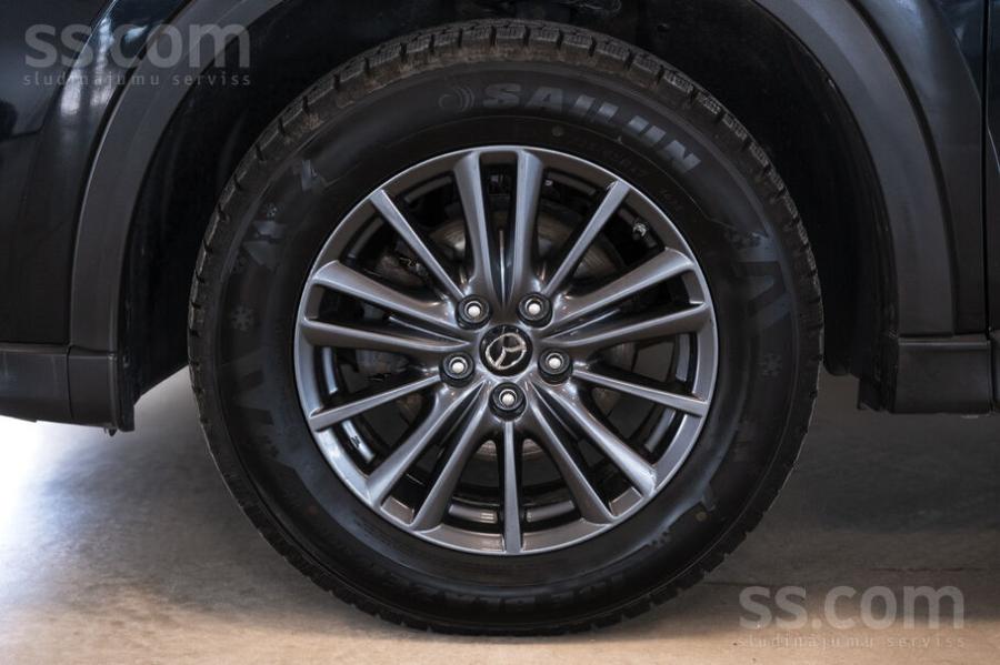 Melns Mazda CX-5 2020 Rīga, ar dzinēja tilpumu 2.00 L un nobraukumu 73 tūkst. km par 19990 €, foto 28 vietnē AUTOMOTO.COM.LV