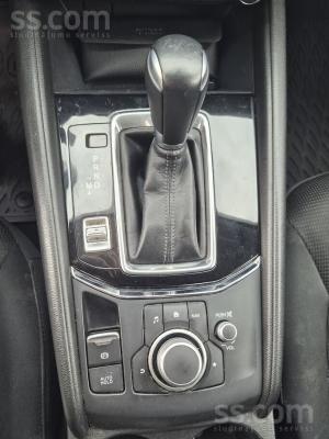Melns Mazda CX-5 2020 Rīga, ar dzinēja tilpumu 2.00 L un nobraukumu 72 tūkst. km par 20000 €, foto 10 vietnē AUTOMOTO.COM.LV