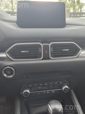 Melns Mazda CX-5 2020 Rīga, ar dzinēja tilpumu 2.00 L un nobraukumu 72 tūkst. km par 20000 €, foto 11 vietnē AUTOMOTO.COM.LV