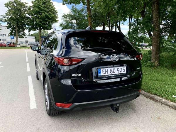 Melns Mazda CX-5 2020 Klaipėda, ar dzinēja tilpumu 2.19 L un nobraukumu 111 tūkst. km par 19600 €, foto 10 vietnē AUTOMOTO.COM.LV