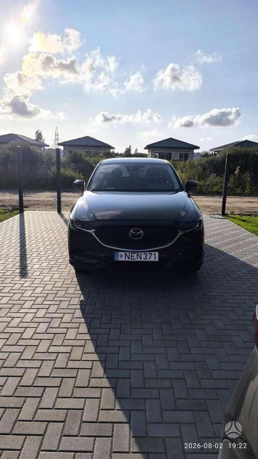 Black Mazda CX-5 2020 in Klaipeda, with an engine capacity of 2.49 L and mileage of 89 thousand km for 14550 €, photo 1 on AUTOMOTO.COM.LV