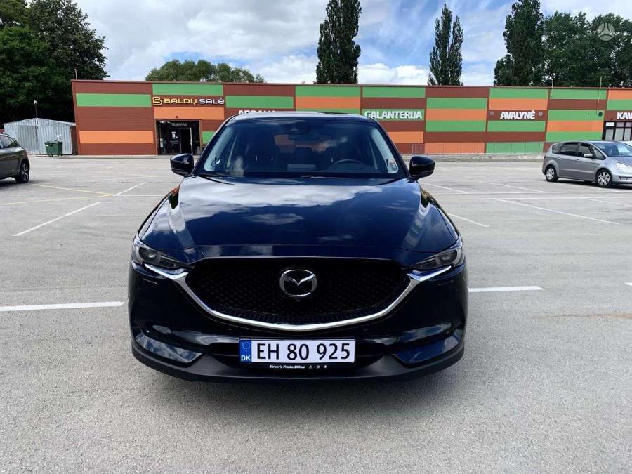 Black Mazda CX-5 2020 in Klaipeda, with an engine capacity of 2.19 L and mileage of 111 thousand km for 18900 €, photo 3 on AUTOMOTO.COM.LV