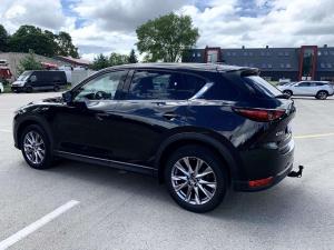 Black Mazda CX-5 2020 in Klaipeda, with an engine capacity of 2.19 L and mileage of 111 thousand km for 18900 €, photo 9 on AUTOMOTO.COM.LV