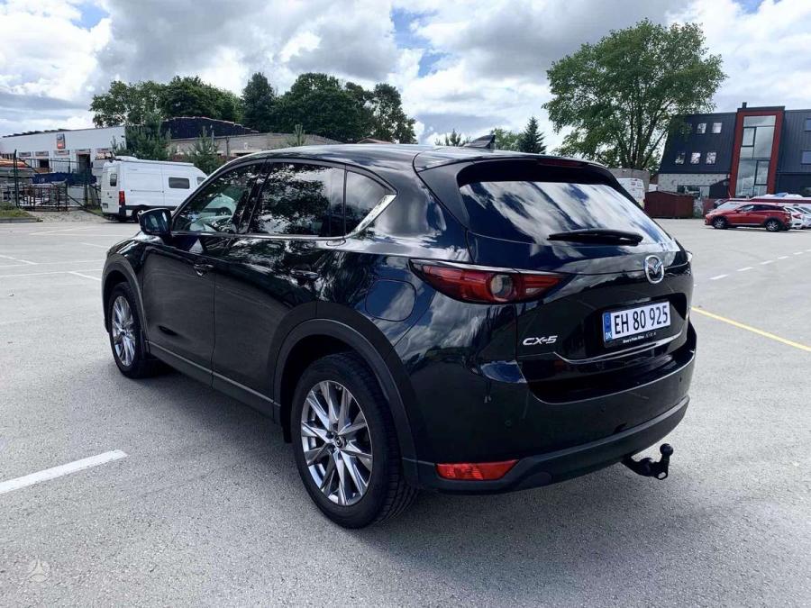 Black Mazda CX-5 2020 in Klaipeda, with an engine capacity of 2.19 L and mileage of 111 thousand km for 18900 €, photo 10 on AUTOMOTO.COM.LV