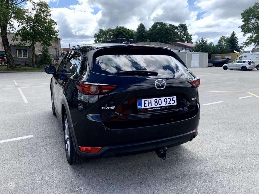 Black Mazda CX-5 2020 in Klaipeda, with an engine capacity of 2.19 L and mileage of 111 thousand km for 18900 €, photo 11 on AUTOMOTO.COM.LV