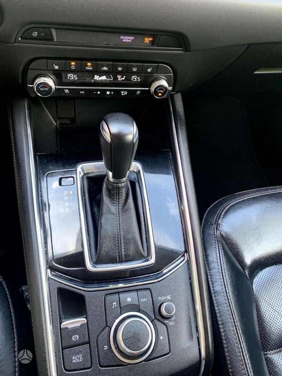 Black Mazda CX-5 2020 in Klaipeda, with an engine capacity of 2.19 L and mileage of 111 thousand km for 18900 €, photo 24 on AUTOMOTO.COM.LV