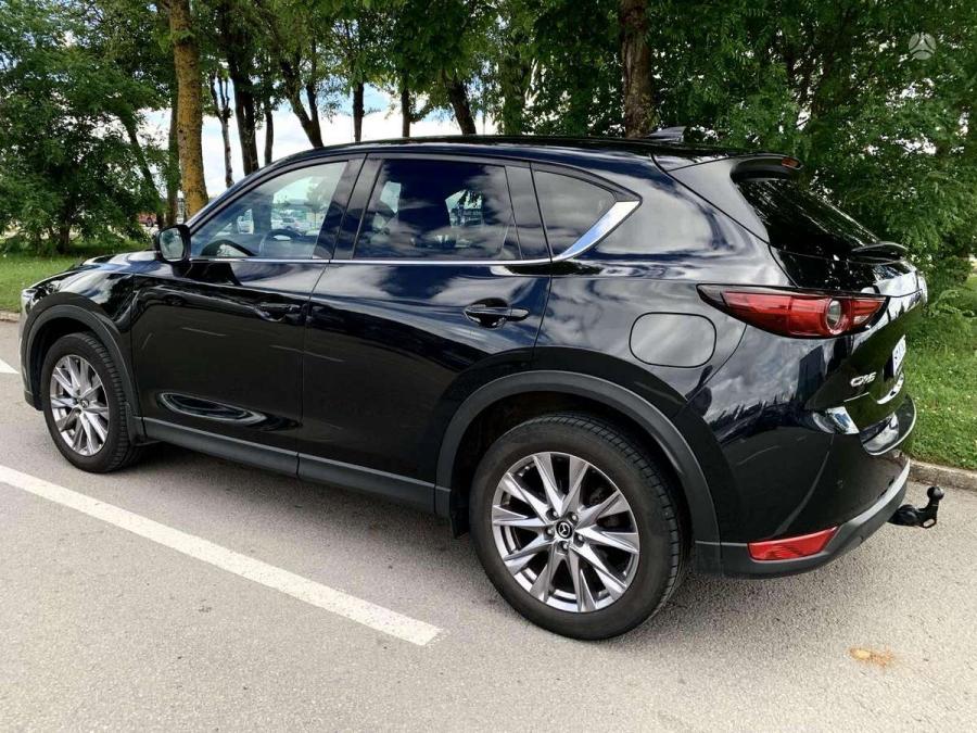 Black Mazda CX-5 2020 in Klaipeda, with an engine capacity of 2.19 L and mileage of 111 thousand km for 18900 €, photo 43 on AUTOMOTO.COM.LV