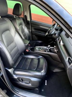 Black Mazda CX-5 2020 in Klaipeda, with an engine capacity of 2.19 L and mileage of 111 thousand km for 17790 €, photo 18 on AUTOMOTO.COM.LV