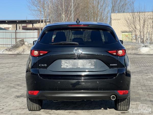 Black Mazda CX-5 2021 in Taurage, with an engine capacity of 2.20 L and mileage of 109 thousand km for 17999 €, photo 10 on AUTOMOTO.COM.LV