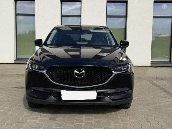 Mazda CX-5 2021 in Vilnius on AUTOMOTO.COM.LV Black Mazda CX-5 2021 in Vilnius, with an engine capacity of 2.49 L and mileage of 90 thousand km for 25500 €, photo 10 on AUTOMOTO.COM.LV