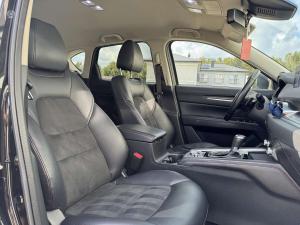 Black Mazda CX-5 2021 in Vilnius, with an engine capacity of 2.49 L and mileage of 90 thousand km for 25500 €, photo 33 on AUTOMOTO.COM.LV