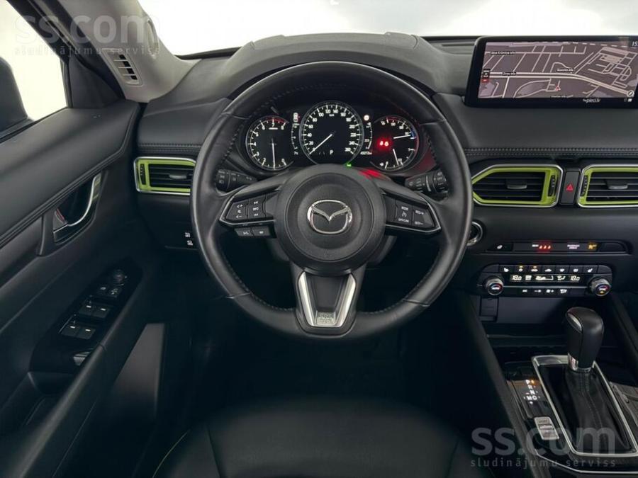Black Mazda CX-5 2022 in Riga, with an engine capacity of 2.00 L and mileage of 43 thousand km for 23990 €, photo 10 on AUTOMOTO.COM.LV