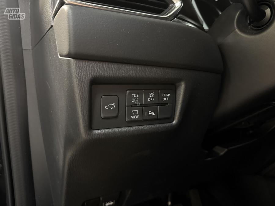 Black Mazda CX-5 2022 in Vilnius, with an engine capacity of 2.00 L and mileage of 40 thousand km for 26500 €, photo 17 on AUTOMOTO.COM.LV