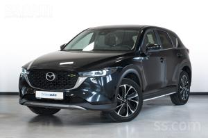 Melns Mazda CX-5 2022 Rīga, ar dzinēja tilpumu 2.50 L un nobraukumu 64 tūkst. km par 23990 €, foto 1 vietnē AUTOMOTO.COM.LV