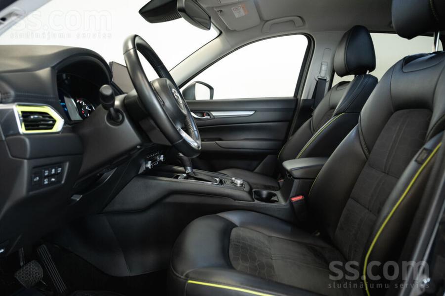 Melns Mazda CX-5 2022 Rīga, ar dzinēja tilpumu 2.50 L un nobraukumu 64 tūkst. km par 23990 €, foto 14 vietnē AUTOMOTO.COM.LV