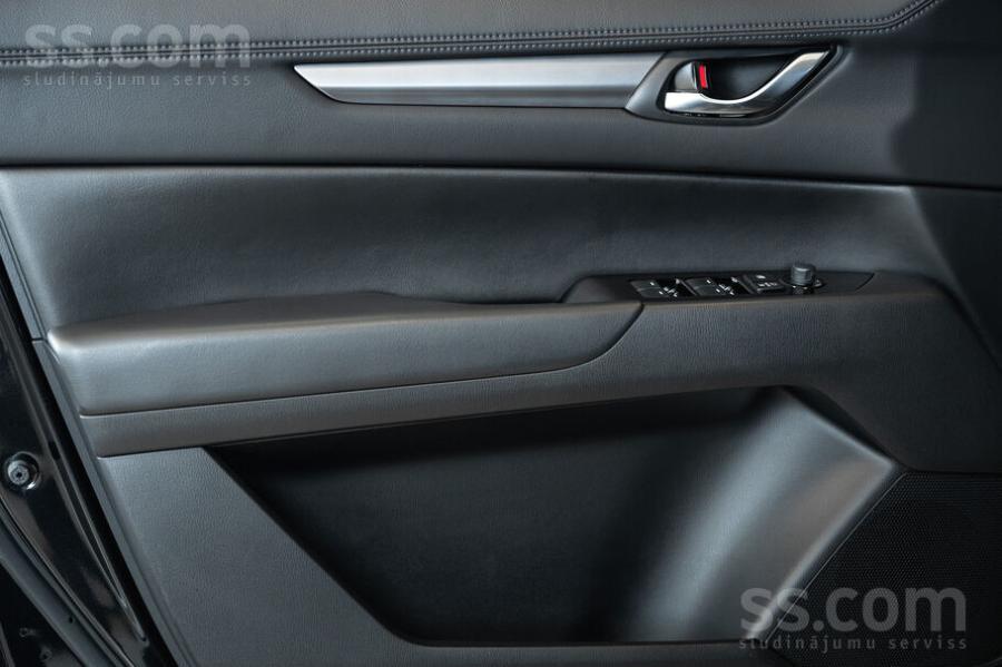 Melns Mazda CX-5 2022 Rīga, ar dzinēja tilpumu 2.50 L un nobraukumu 64 tūkst. km par 23990 €, foto 18 vietnē AUTOMOTO.COM.LV