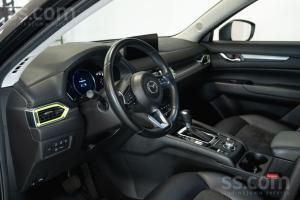 Melns Mazda CX-5 2022 Rīga, ar dzinēja tilpumu 2.50 L un nobraukumu 64 tūkst. km par 23990 €, foto 21 vietnē AUTOMOTO.COM.LV
