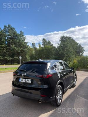 Melns Mazda CX-5 2022 Jēkabpils, ar dzinēja tilpumu 2.00 L un nobraukumu 64 tūkst. km par 20000 €, foto 3 vietnē AUTOMOTO.COM.LV