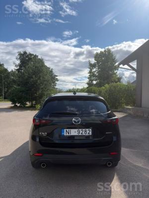 Melns Mazda CX-5 2022 Jēkabpils, ar dzinēja tilpumu 2.00 L un nobraukumu 64 tūkst. km par 20000 €, foto 4 vietnē AUTOMOTO.COM.LV