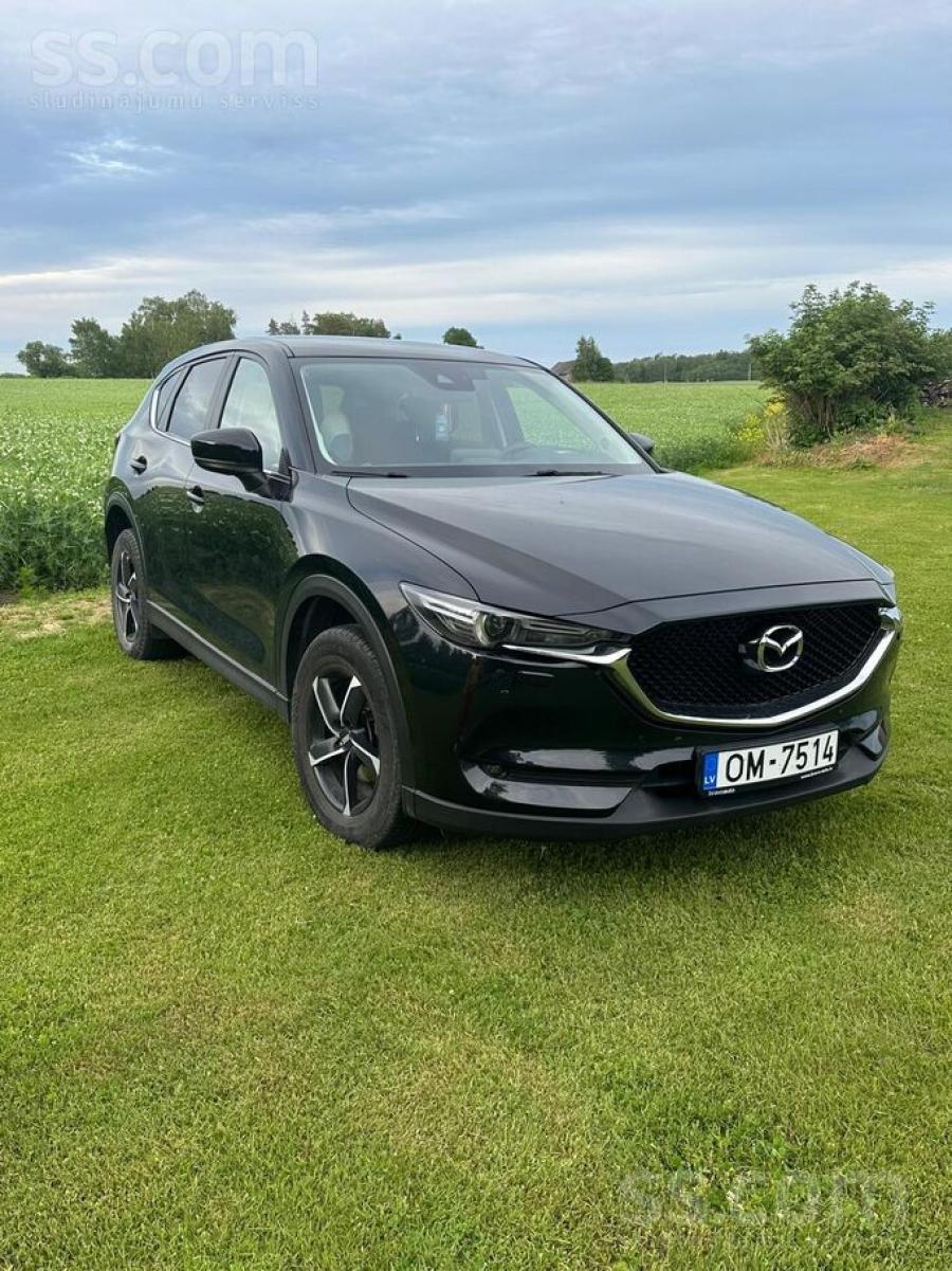 Melns Mazda CX-5 2018 Rīga, ar dzinēja tilpumu 2.00 L un nobraukumu 100 tūkst. km par 17100 €, foto 1 vietnē AUTOMOTO.COM.LV