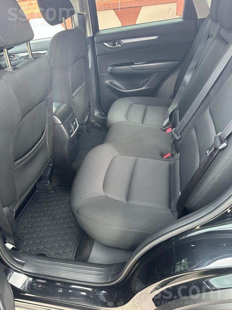 Melns Mazda CX-5 2018 Rīga, ar dzinēja tilpumu 2.00 L un nobraukumu 100 tūkst. km par 17100 €, foto 7 vietnē AUTOMOTO.COM.LV