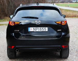 Black Mazda CX-5 2017 in Kretinga, with an engine capacity of 2.50 L and mileage of 65 thousand km for 16999 €, photo 11 on AUTOMOTO.COM.LV