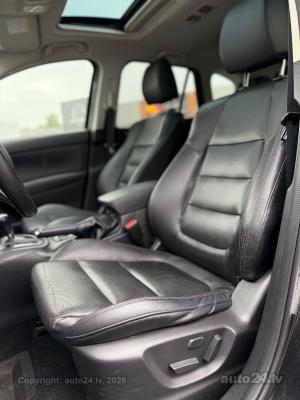 Melns Mazda CX-5 2013 Tartu, ar dzinēja tilpumu 2.20 L un nobraukumu 260 tūkst. km par 6200 €, foto 13 vietnē AUTOMOTO.COM.LV