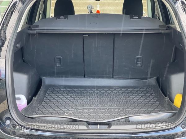 Black Mazda CX-5 2014 in Tallinn, with an engine capacity of 2.20 L and mileage of 265 thousand km for 7000 €, photo 9 on AUTOMOTO.COM.LV