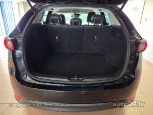 Melns Mazda CX-5 2020 Tartu, ar dzinēja tilpumu 2.20 L un nobraukumu 162 tūkst. km par 17990 €, foto 16 vietnē AUTOMOTO.COM.LV