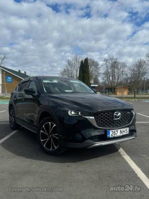Melns Mazda CX-5 2022 Narva, ar dzinēja tilpumu 2.50 L un nobraukumu 66 tūkst. km par 28500 €, foto  vietnē AUTOMOTO.COM.LV