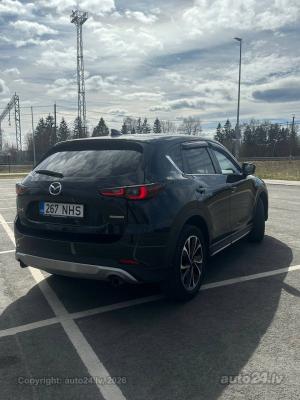 Melns Mazda CX-5 2022 Narva, ar dzinēja tilpumu 2.50 L un nobraukumu 66 tūkst. km par 28500 €, foto 5 vietnē AUTOMOTO.COM.LV