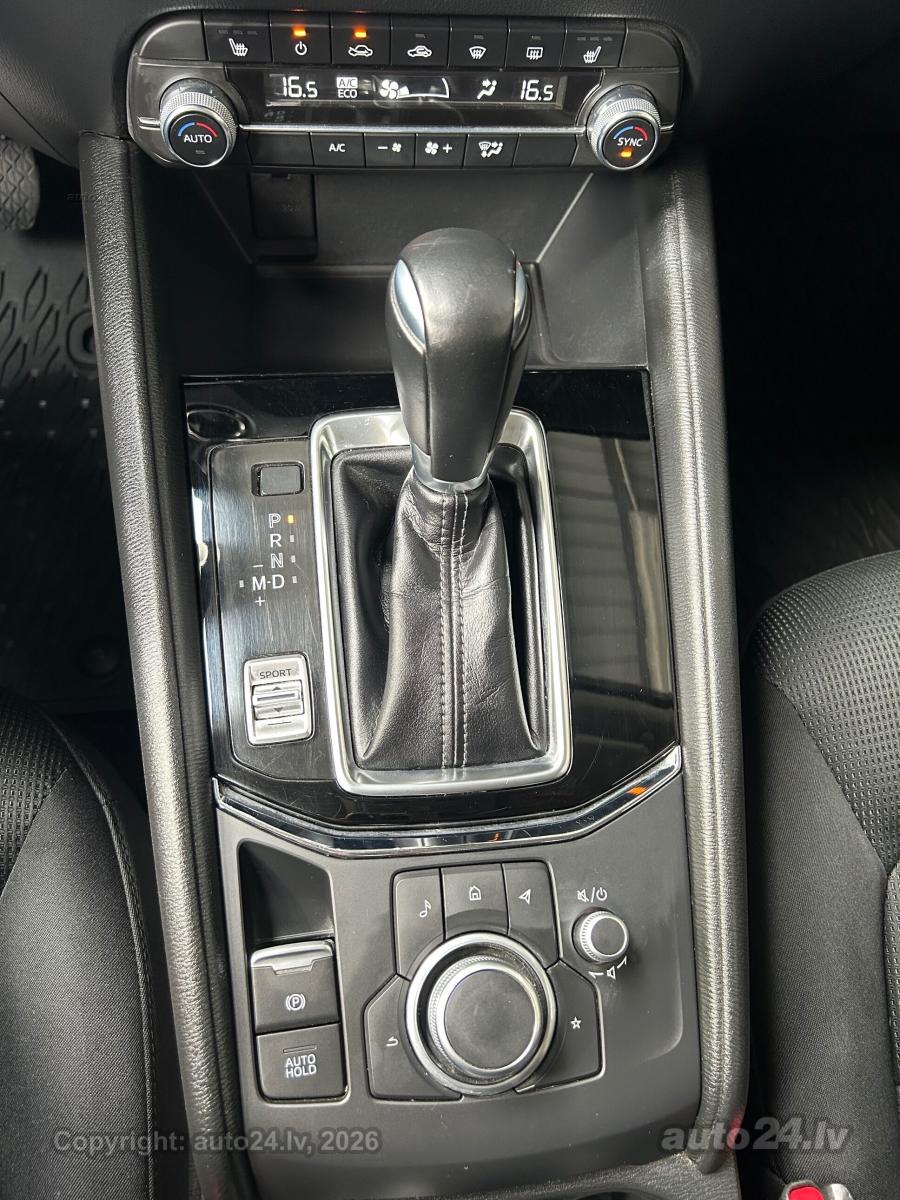 Black Mazda CX-5 2022 in Tallinn, with an engine capacity of 2.00 L and mileage of 81 thousand km for 24990 €, photo 9 on AUTOMOTO.COM.LV