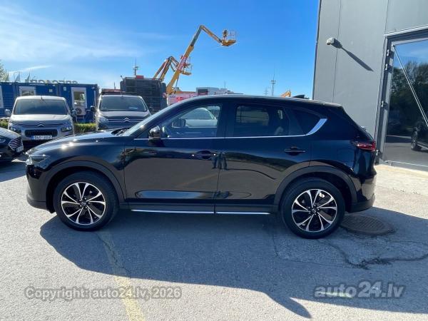 Black Mazda CX-5 2024 in Tartu, with an engine capacity of 2.00 L and mileage of 58 thousand km for 29990 €, photo 6 on AUTOMOTO.COM.LV