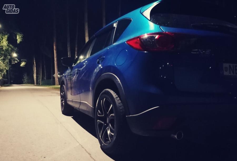 Blue Mazda CX-5 2012 in Panevezys, with an engine capacity of 2.20 L and mileage of 217 thousand km for 7200 €, photo 1 on AUTOMOTO.COM.LV