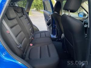 Zils Mazda CX-5 2012 Ogre, ar dzinēja tilpumu 2.20 L un nobraukumu 133 tūkst. km par 6850 €, foto 13 vietnē AUTOMOTO.COM.LV