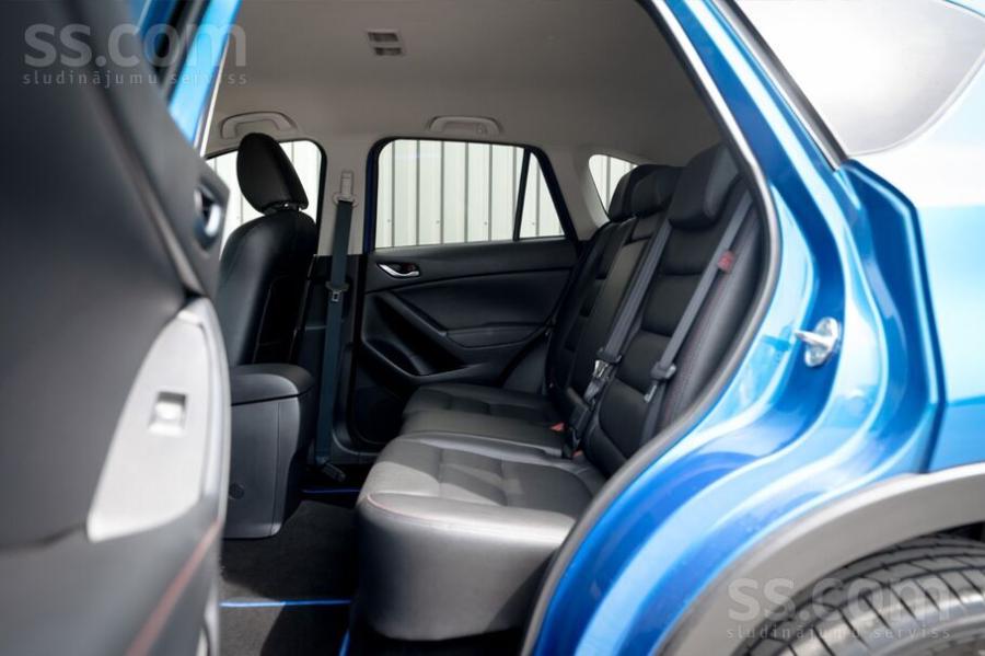 Zils Mazda CX-5 2012 Tukums, ar dzinēja tilpumu 2.20 L un nobraukumu 117 tūkst. km par 10950 €, foto 11 vietnē AUTOMOTO.COM.LV