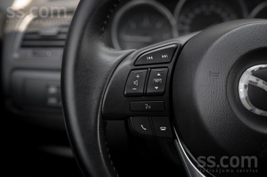 Zils Mazda CX-5 2012 Tukums, ar dzinēja tilpumu 2.20 L un nobraukumu 117 tūkst. km par 10950 €, foto 18 vietnē AUTOMOTO.COM.LV