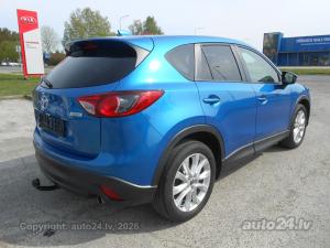 Blue Mazda CX-5 2013 in Viljandi, with an engine capacity of 2.20 L and mileage of 226 thousand km for 7990 €, photo 3 on AUTOMOTO.COM.LV