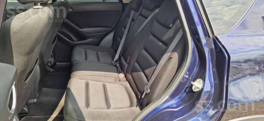 Blue Mazda CX-5 2014 in Daugavpils, with an engine capacity of 2.20 L and mileage of 235 thousand km for 7450 €, photo 22 on AUTOMOTO.COM.LV