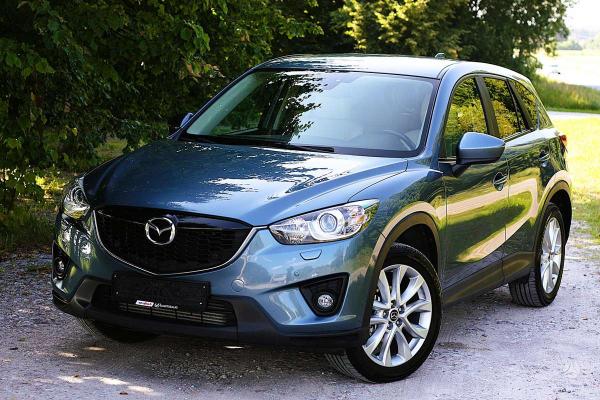 Blue Mazda CX-5 2014 in Kretinga, with an engine capacity of 2.19 L and mileage of 193 thousand km for 7999 €, photo 6 on AUTOMOTO.COM.LV