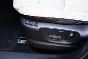 Zils Mazda CX-5 2014 Kretinga, ar dzinēja tilpumu 2.19 L un nobraukumu 193 tūkst. km par 7999 €, foto 17 vietnē AUTOMOTO.COM.LV
