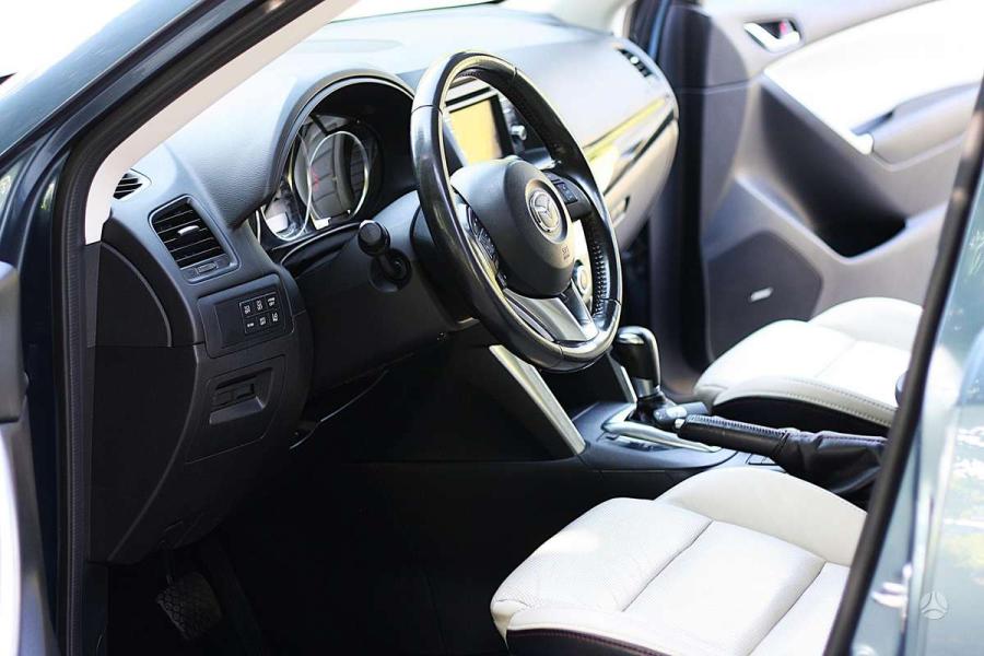 Zils Mazda CX-5 2014 Kretinga, ar dzinēja tilpumu 2.19 L un nobraukumu 193 tūkst. km par 7999 €, foto 19 vietnē AUTOMOTO.COM.LV