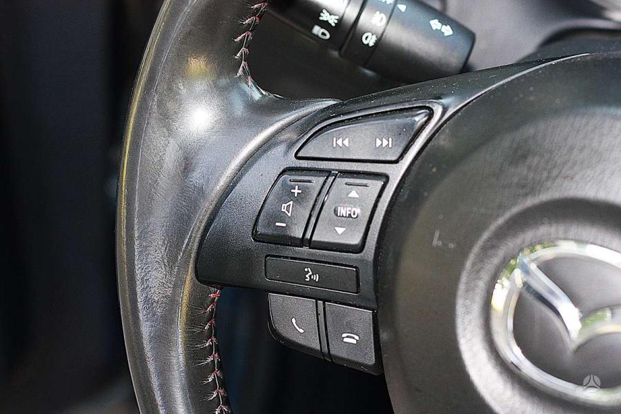 Zils Mazda CX-5 2014 Kretinga, ar dzinēja tilpumu 2.19 L un nobraukumu 193 tūkst. km par 7999 €, foto 35 vietnē AUTOMOTO.COM.LV